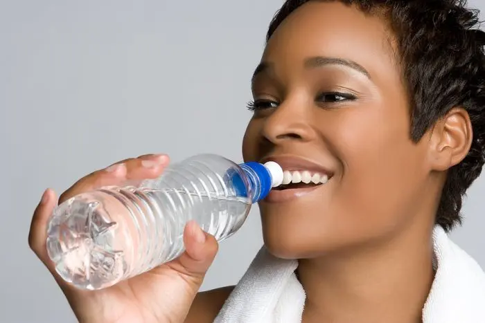 Everything You Need to Know About Water and Acne | Blog